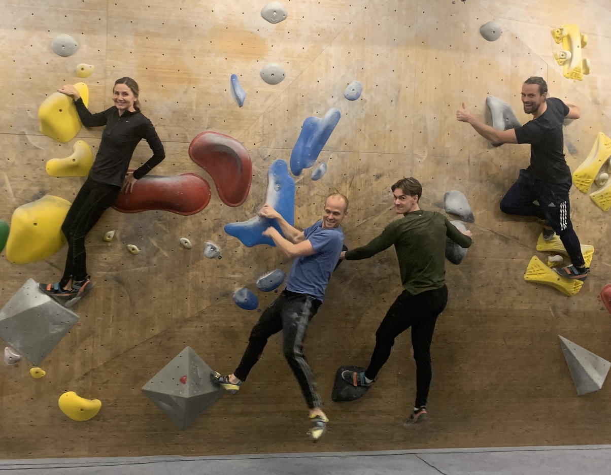 Bouldering teambuilding med Abstrus